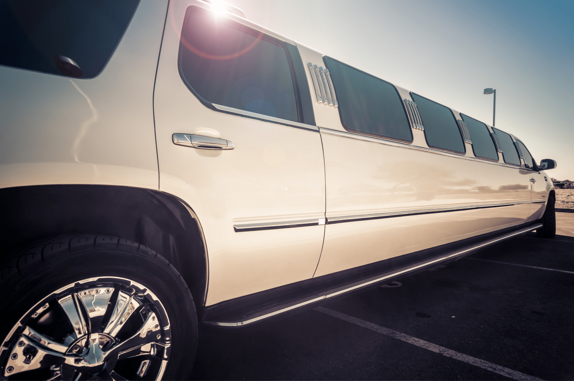 Navigating the Luxury of Affordable Limousine Services - Exclusive Sedan